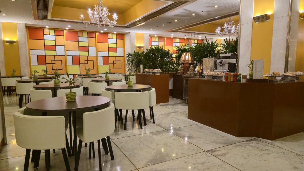 Lobby Café – Manila Prince Hotel